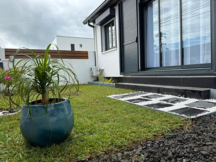 Appartement à vendre - Saint-Louis, Bois de Nèfles, Cocos - 2 pièces - 1 chambre