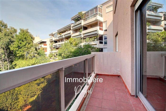 La Plage, Marseille 8ème arrondissement : Appartement 1 pièce à louer
