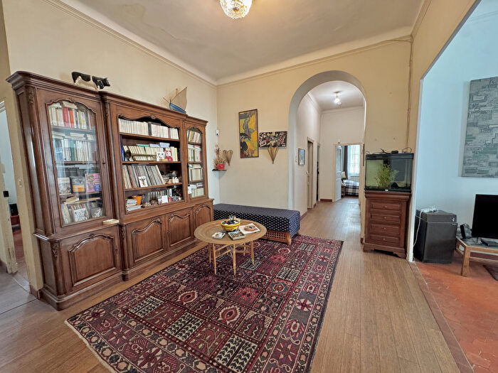 Appartement 8 pièces à Marseille 1er, Chapitre, à vendre