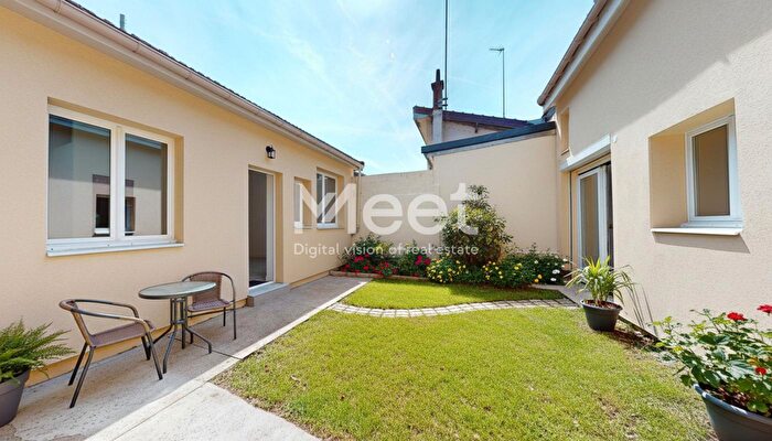 Ivry-sur-Seine, Petit Ivry : Maison à vendre