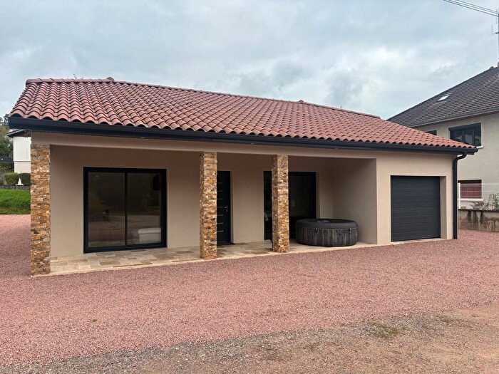 Maison à vendre - Chauffailles - 4 pièces - 3 chambres