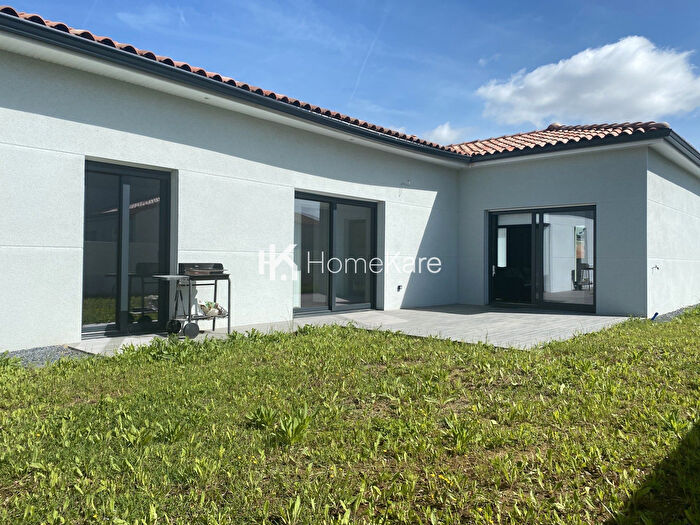 Maisons à vendre et appartements à louer - 1
