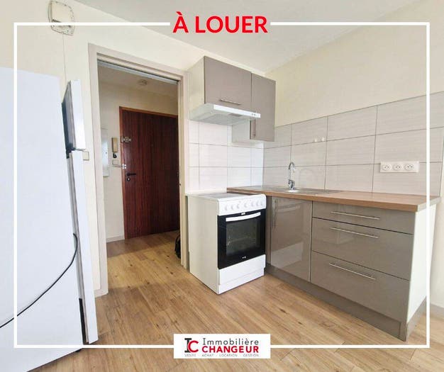 Appartement 2 pièces à Centre Ville Nord, Voiron, à louer
