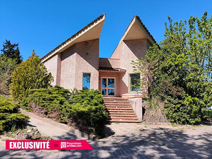 Maison à vendre - Besse-sur-Issole - 7 pièces