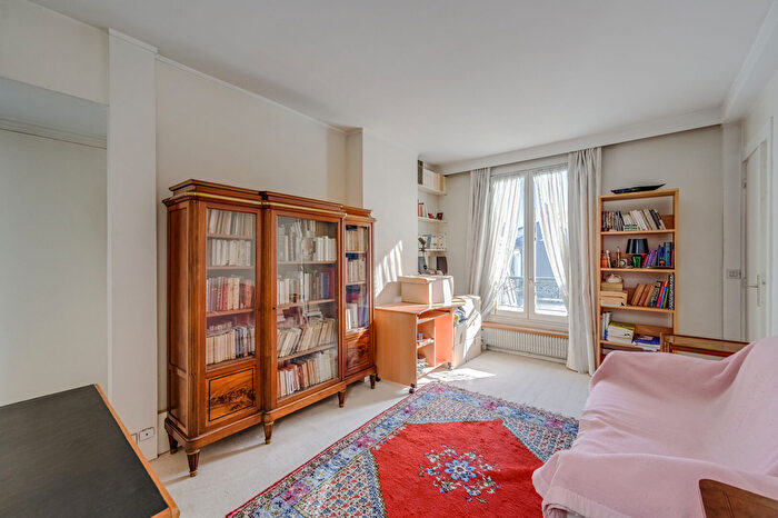 Appartement à vendre - Paris e , Jules Joffrin - 2 pièces - 1 chambre