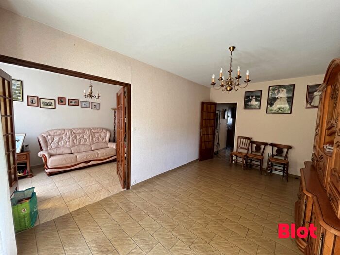 Appartement à vendre - Quartiers Sud-Ouest, Sainte-Thérèse - 4 pièces - 2 chambres