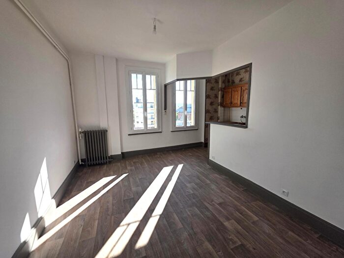 Appartement 2 pièces à vendre à Vichy, République