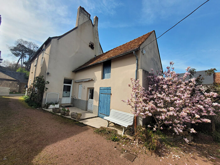 Maison à vendre - Poillé-sur-Vègre - 4 pièces - 3 chambres