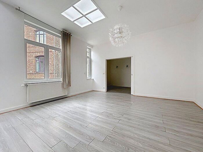 Appartement 4 pièces à louer à Vieux Lille