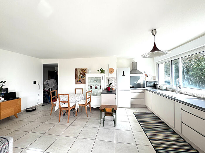 Appartement à vendre - Saint-Nazaire, Saint-Marc - 3 pièces - 2 chambres