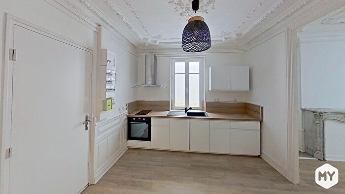 Appartement à louer - Clermont-Ferrand, Jaude, Fontgiève Saint-Alyre - 2 pièces - 1 chambre