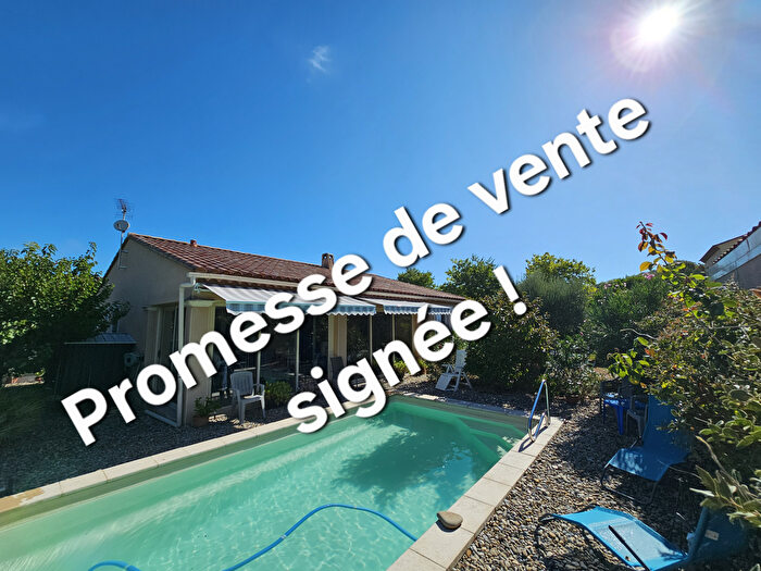 Maison à vendre - Apt - 5 pièces - 3 chambres