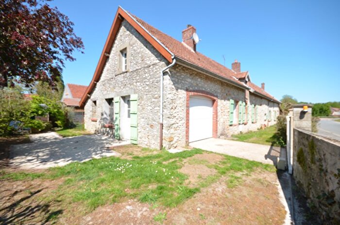Maison 9 pièces à vendre à Janvilliers