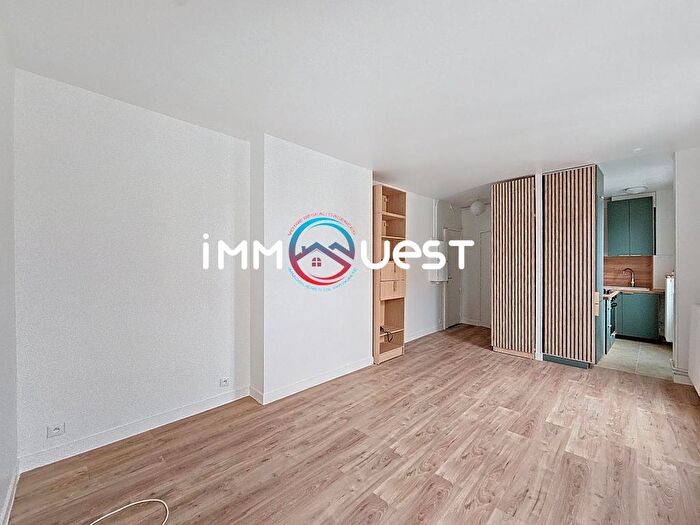 Appartement à louer - Alfortville, Mairie, Gare - 2 pièces - 1 chambre