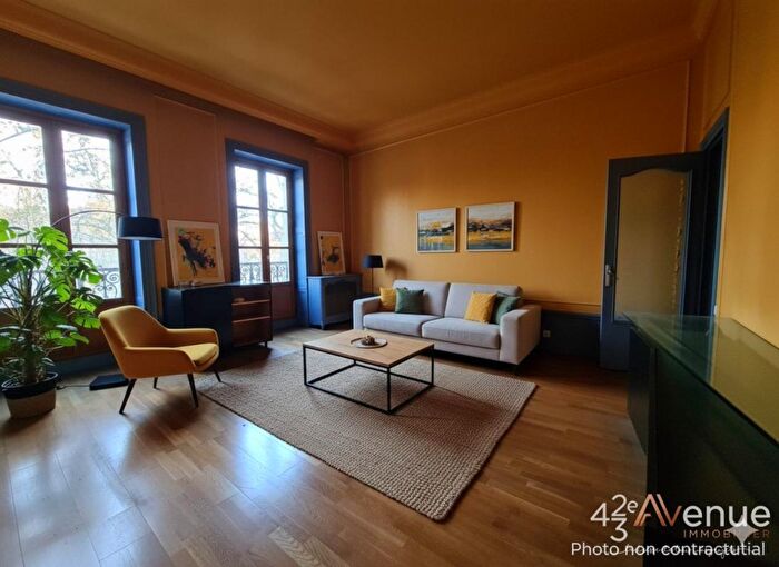 Appartement à vendre - Saint-Étienne, Centre-ville, Peuple, Chavanelle - 4 pièces - 3 chambres