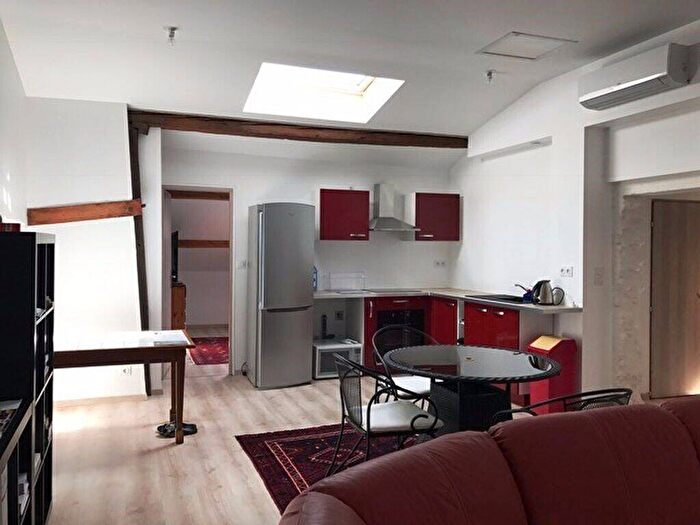 Appartement à louer - Nord Est, Grenade - 2 pièces - 2 chambres