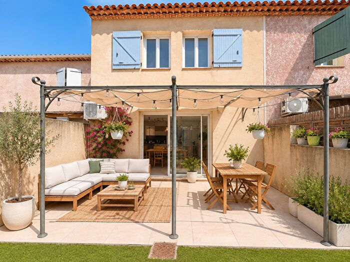 Maison 4 pièces à vendre à La Crau, Centre-ville
