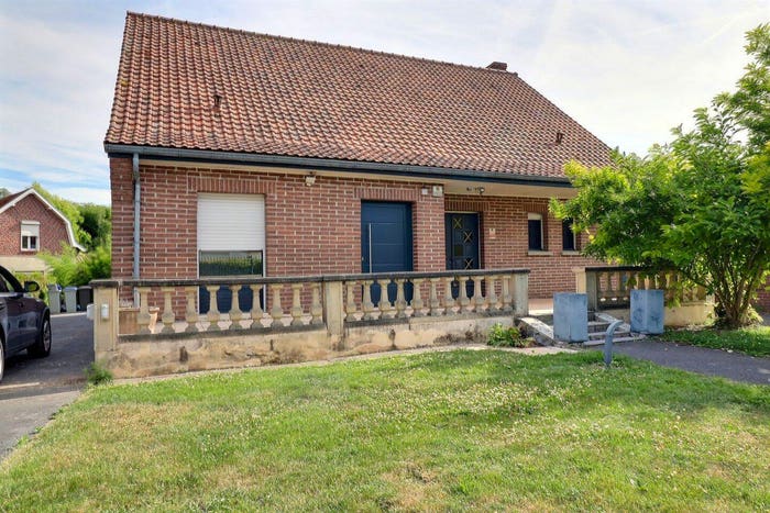 Maison 8 pièces à Bouchain, à louer