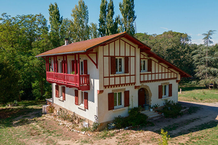 Maison à vendre - Gardie - 5 pièces - 4 chambres