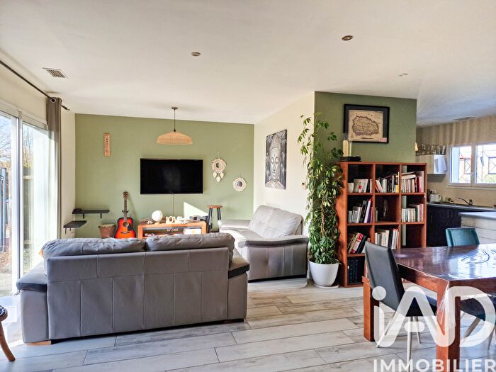 Maison à vendre - Mios - 4 pièces - 3 chambres