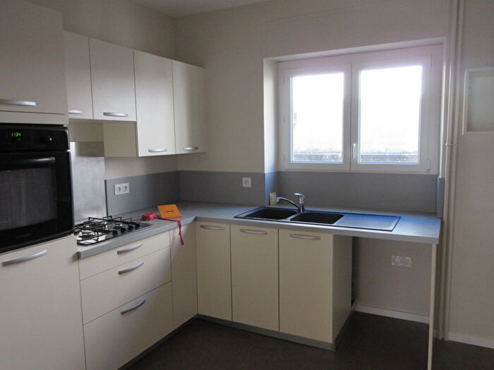 Appartement 4 pièces à Rodez, Cité Lalande, à louer
