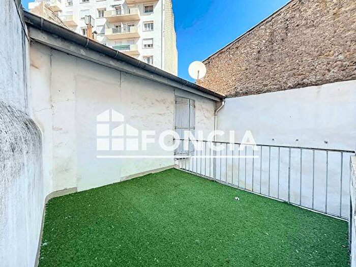 Appartement à louer - Allées Paul Riquet, Béziers - 3 pièces - 2 chambres