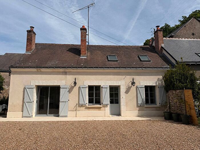 Maison à louer - Vernou-sur-Brenne - 4 pièces - 3 chambres