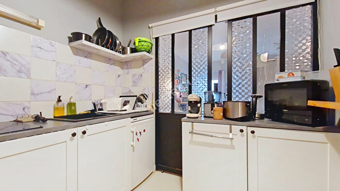 Appartement à vendre - Poitiers, Centre-ville - 1 pièce - 1 chambre