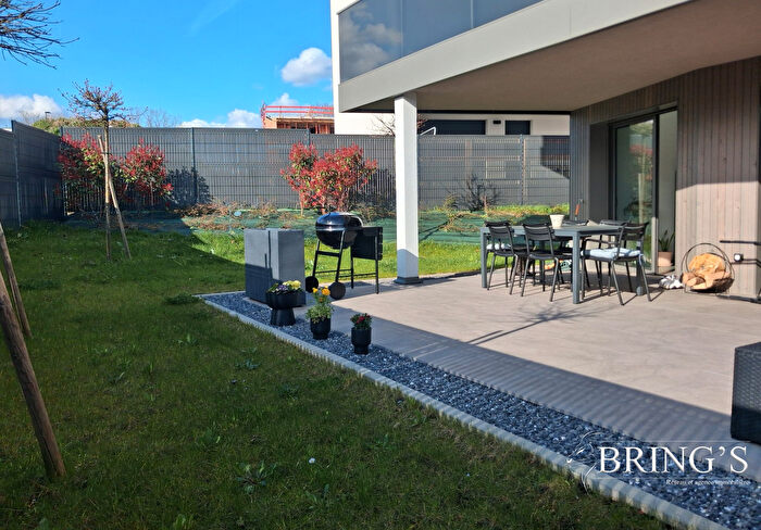 Appartement à vendre - Thionville, Guentrange - 4 pièces - 2 chambres