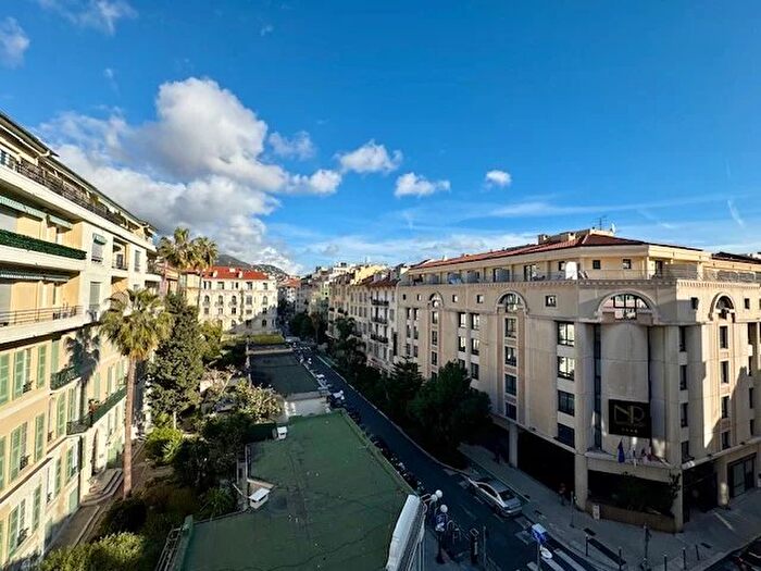 Appartement à vendre - Nice, Centre-ville - 2 pièces - 1 chambre