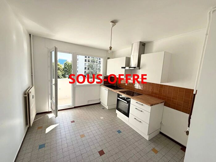 Appartement à vendre - Meylan, Ayguinards, Plaine Fleurie - 2 pièces - 1 chambre