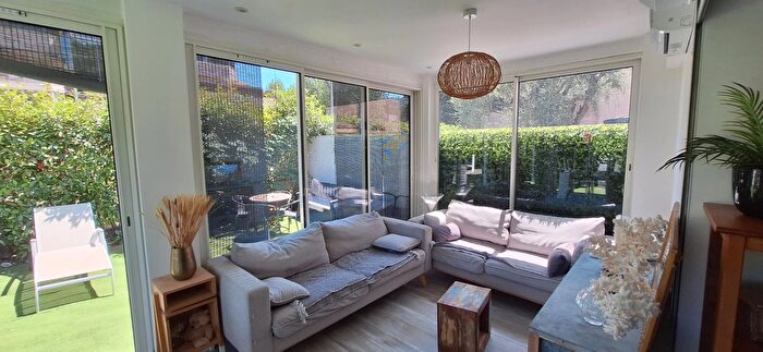 Maison à vendre - Mandelieu-la-Napoule, Minelle - 4 pièces - 3 chambres