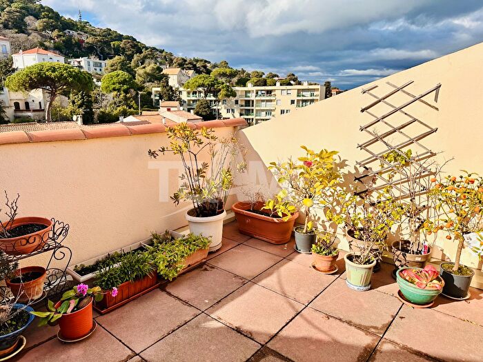 Appartement à vendre - Sète, Saint-Clair - 3 pièces - 2 chambres