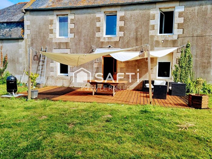 Trédarzec - Maison 8 pièces à vendre