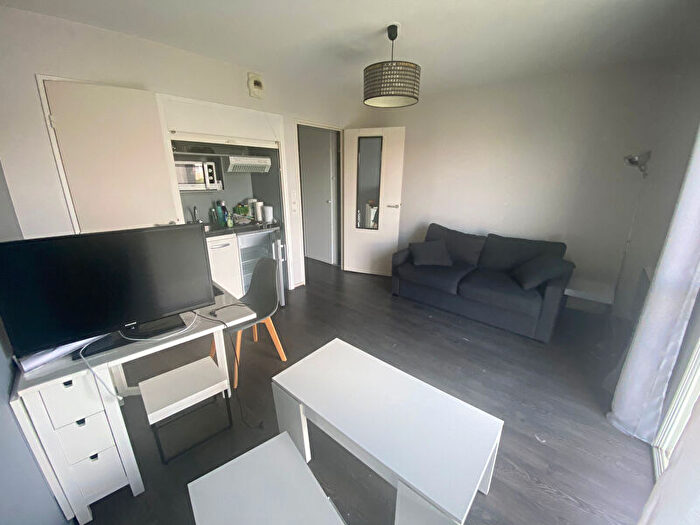 Appartement à louer - Saint-Benoît - 1 pièce