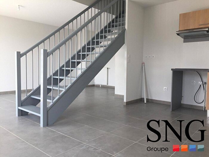 Appartement à louer - Roques - 3 pièces - 2 chambres