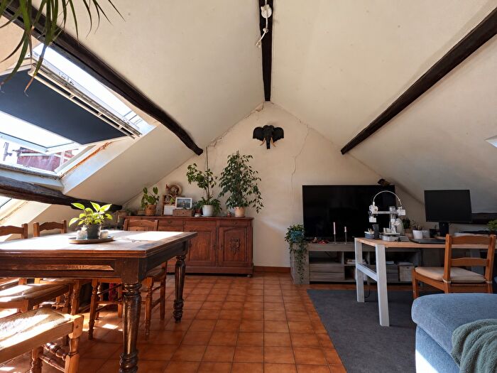 Dampierre-en-Yvelines : Appartement 3 pièces à vendre