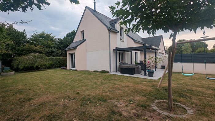Saint-Jean-de-Linières - Maison 6 pièces à vendre