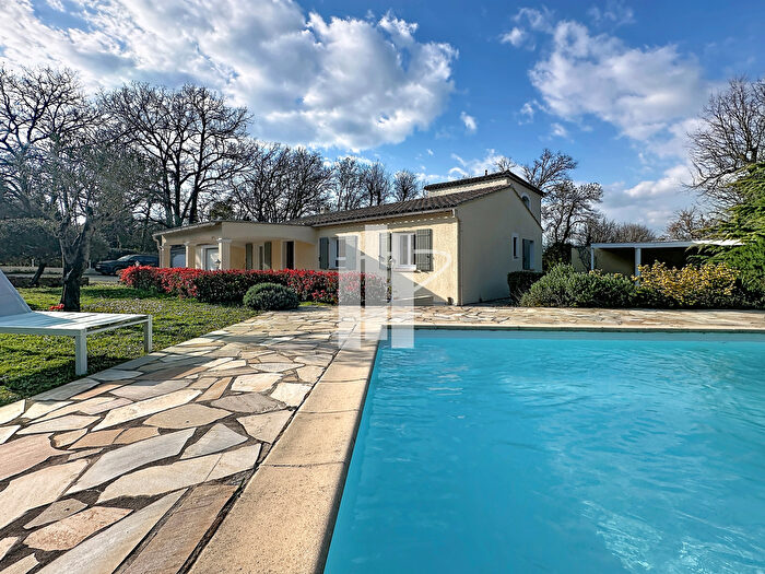 Maison à vendre - Bagnols-en-Forêt - 5 pièces - 4 chambres