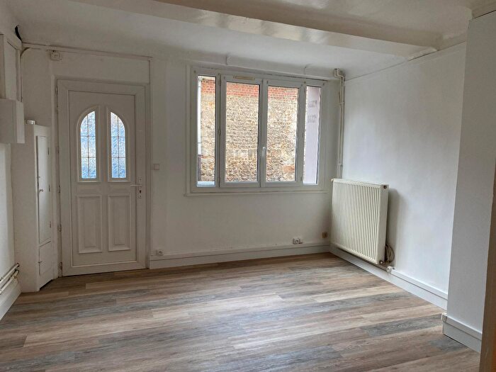 Maison à louer - Bolbec - 4 pièces - 3 chambres