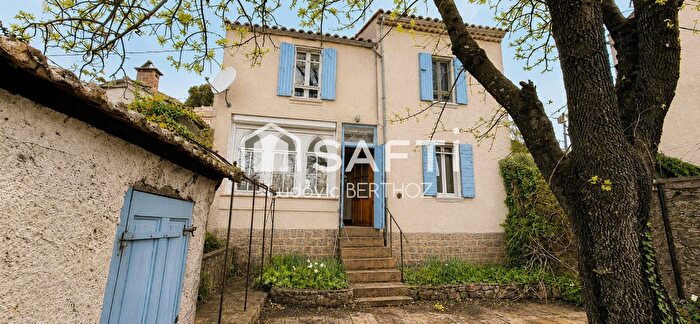 Solliès-Toucas : Maison 3 pièces à vendre