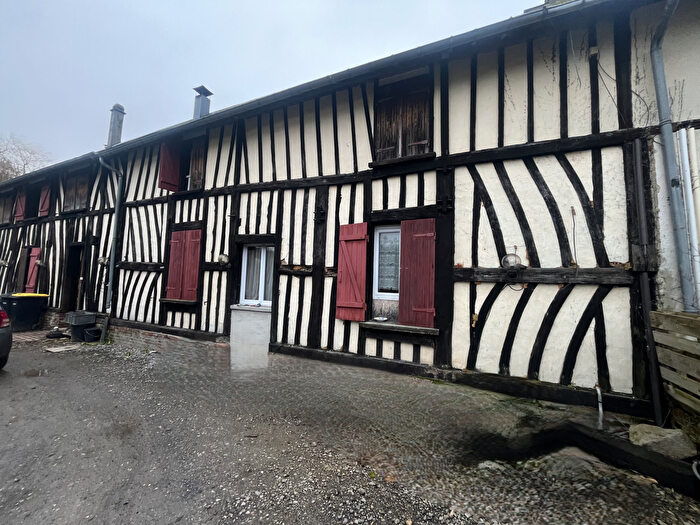 Nesle-Normandeuse : Maison 7 pièces à vendre