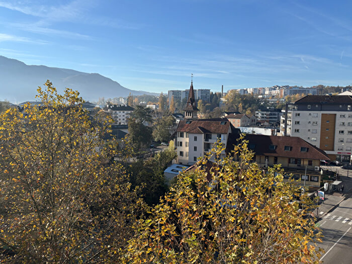 Appartement à vendre - Annecy, Mandallaz, Prairie, Vovray - 2 pièces - 1 chambre