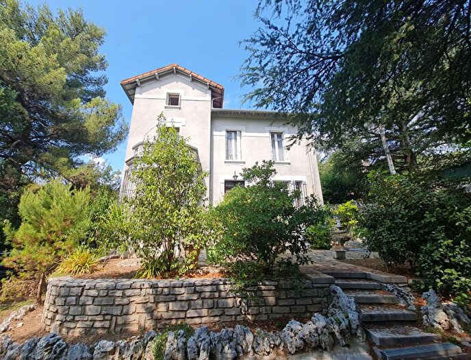 Maison à vendre - Alès, Brésis, Prés Rasclaux - 10 pièces - 7 chambres