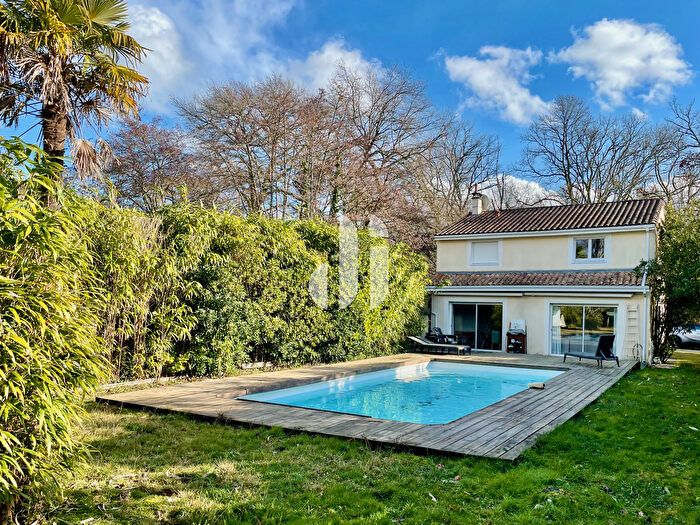 Maison à vendre - Gradignan, Ornon, Chartrèze, Beausoleil - 6 pièces - 5 chambres