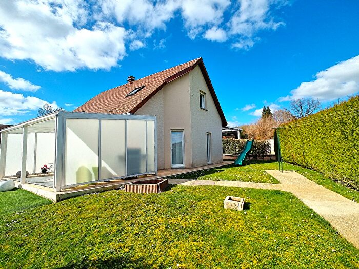 Gennes : Maison 6 pièces à vendre