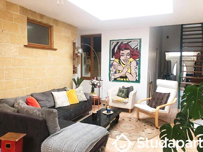 Appartement à louer - Epeule-Trichon, Roubaix - 1 pièce - 1 chambre