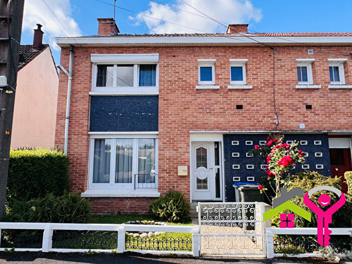 Maison à vendre - Denain - 4 pièces - 3 chambres