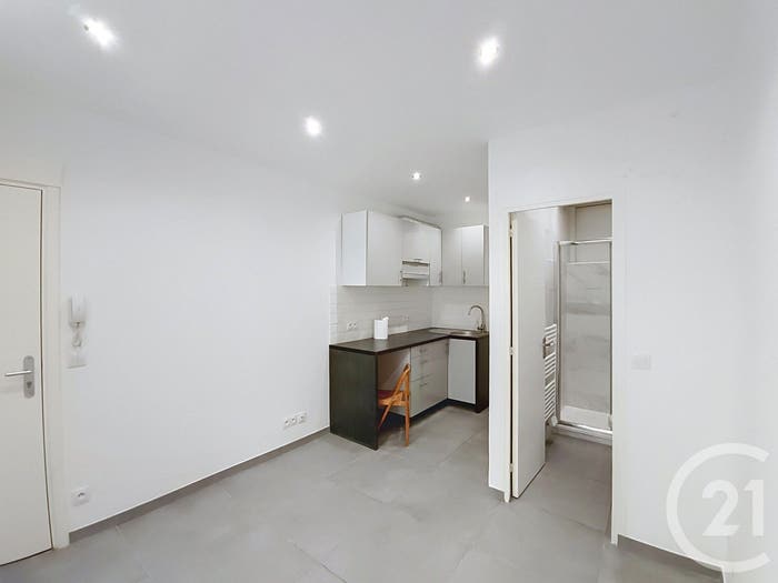 Saint-Denis, République, Gare - Appartement 2 pièces à vendre