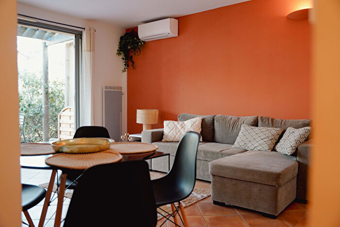 Appartement à vendre - Saumane-de-Vaucluse - 3 pièces - 2 chambres